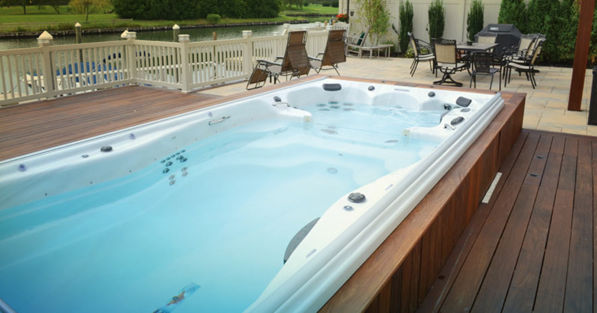 5 water exercises for hip replacement recovery