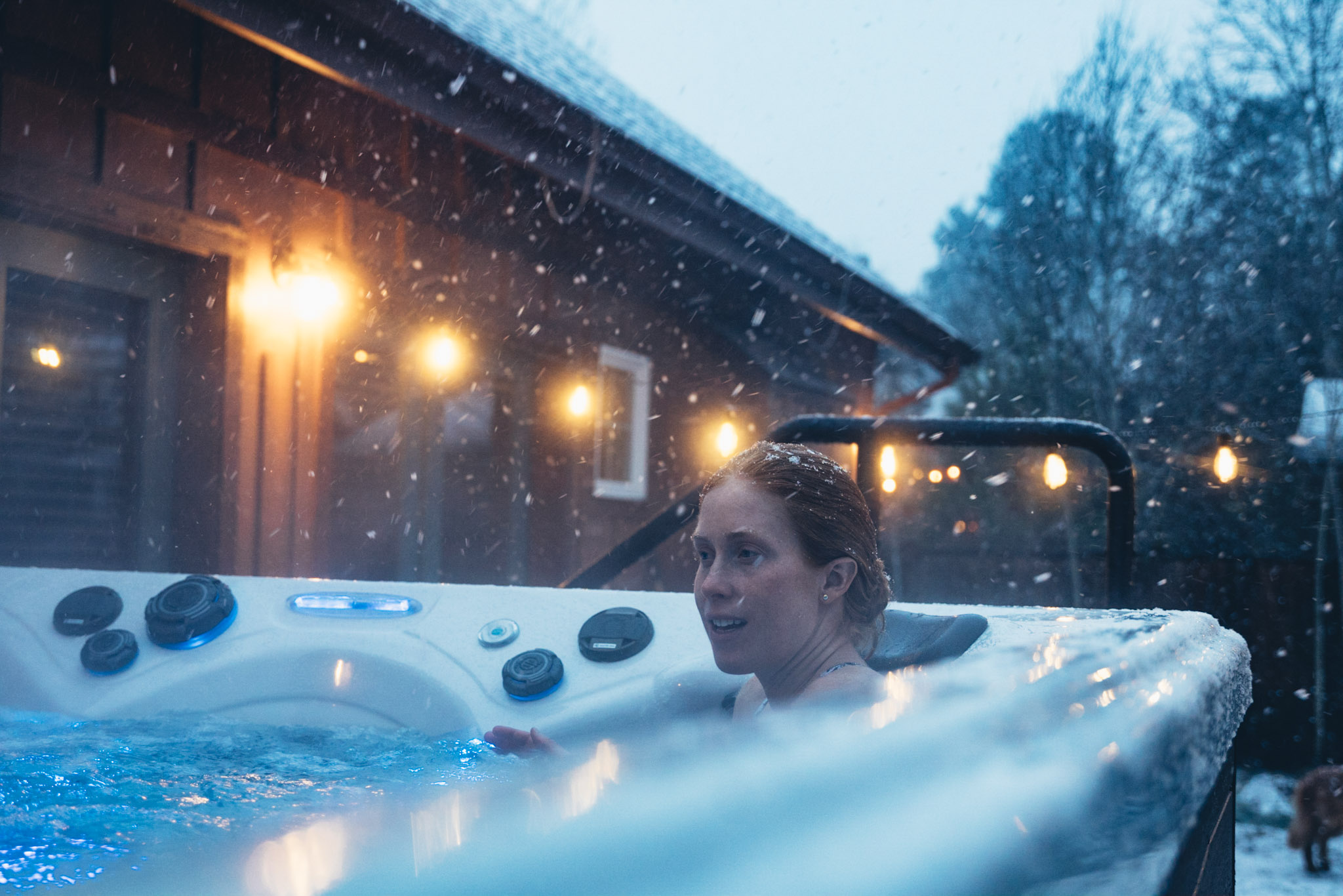 How to stay warm after using your spa in fall and winter